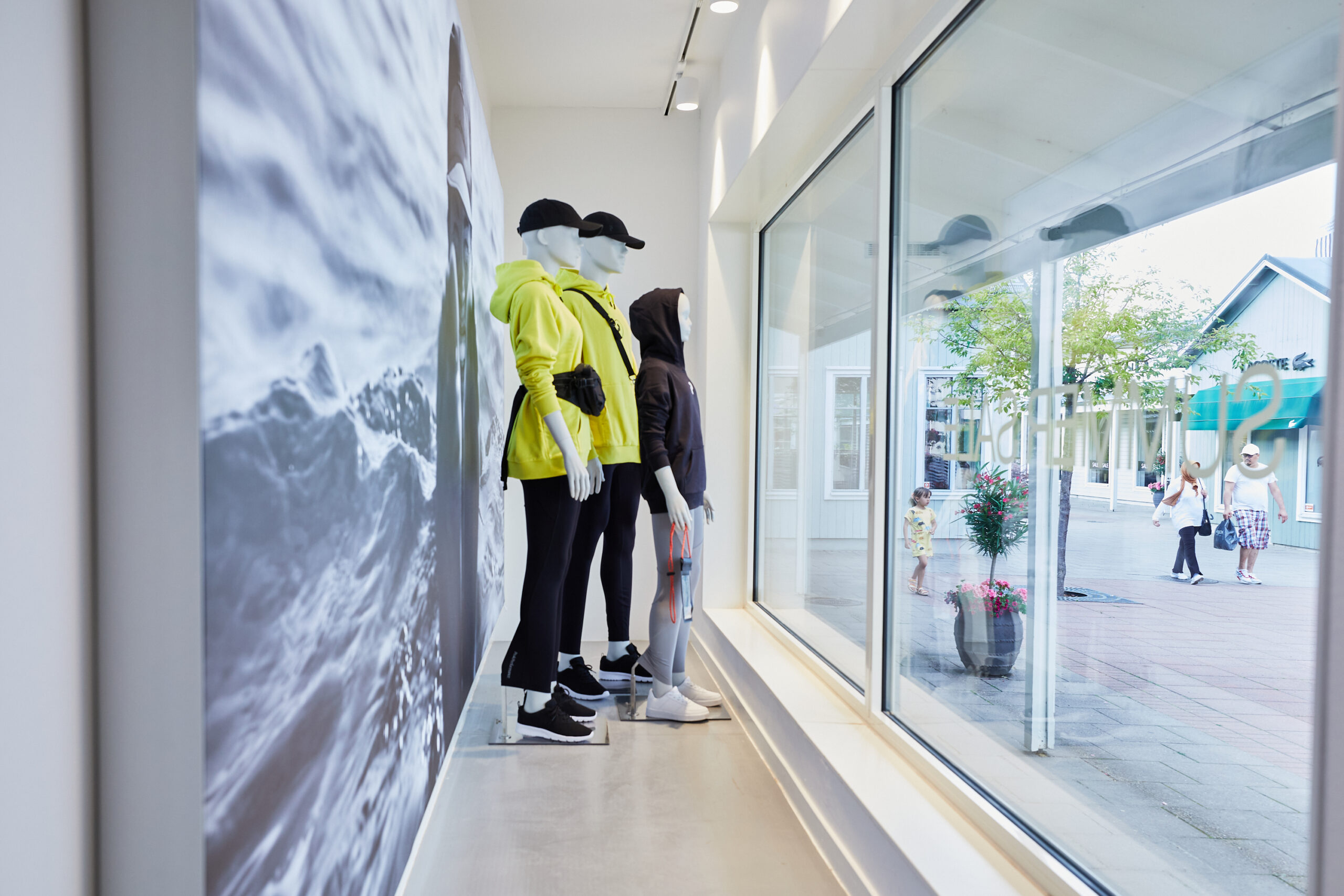 Peak Performance Outlet - Norco Interior